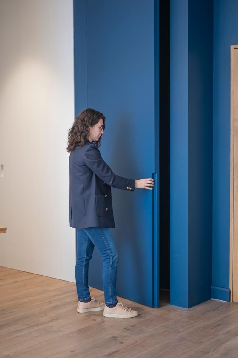 Elezio Design - Création de portes invisibles sur mesure - Paris 7e